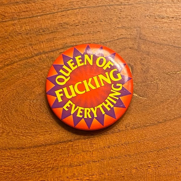 Vintage | Jewelry | Vintage 9s Queen Of Fing Everything Button Pin ...